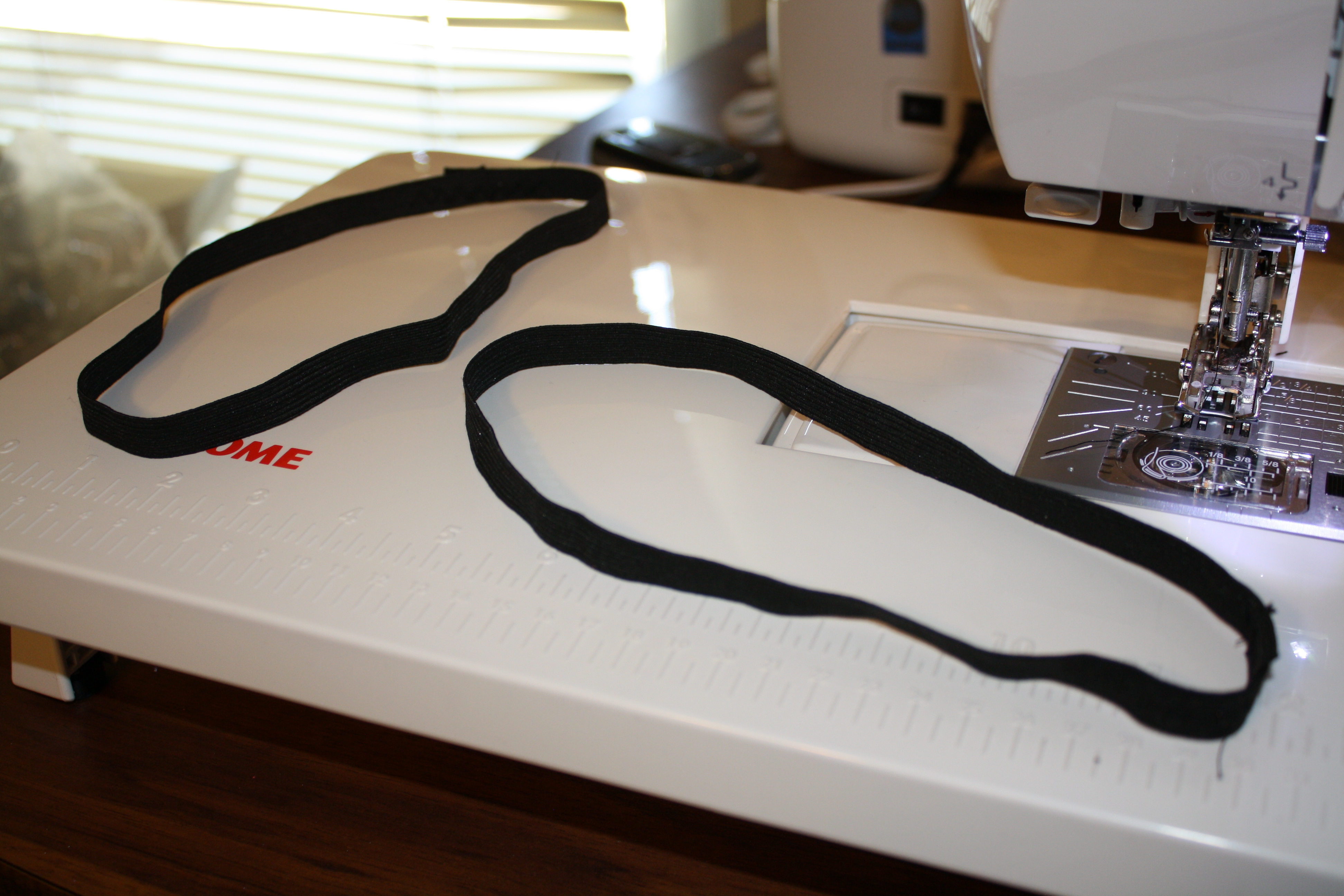 Skating Dress Tutorial Part V: Sewing Elastic – Doctor T Designs